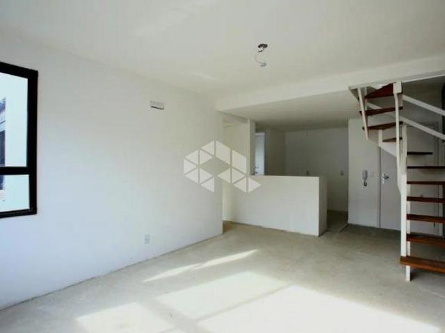 Cobertura duplex nova, nunca habitada, com 156m² privativos, 2 dormitorios e 2 vagas