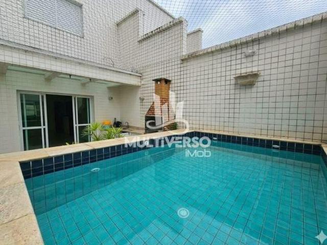 Cobertura Duplex à venda, 3 quartos e 2 vagas paralelas no bairro Marapé em Santos