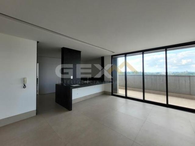 Cobertura Duplex à Venda 04 Quartos no Bairro Santo Antônio em Divinópolis MG