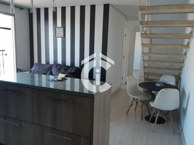 Cobertura duplex á venda, 2 dormitórios, 1 vaga, 141m² Vila Ema