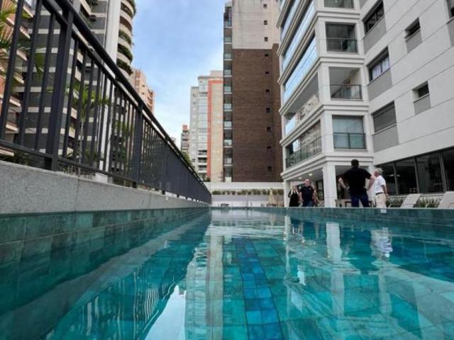 Cobertura Duplex à venda 371m² com 3 suítes 4 vagas no Cambuí em Campinas