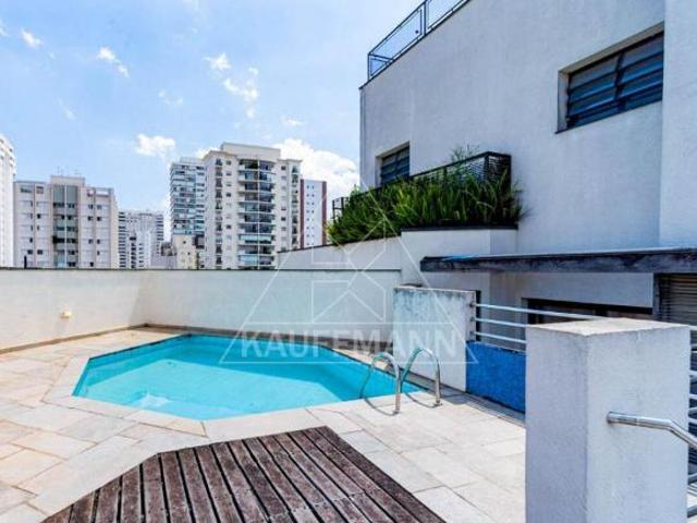 Cobertura Duplex à Venda 4 Dorm 2 Suítes, 4 Vagas e 350m² de A.U