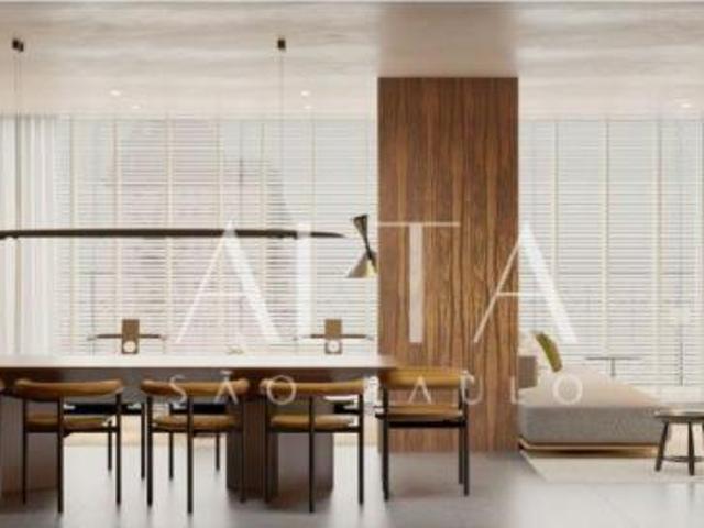 Cobertura Duplex à venda com Piscina e Vista Privilegiada para o Jardim Europa