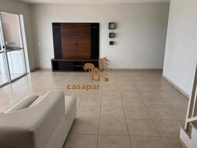 Cobertura Duplex à Venda com 187m³, 3 Suítes e 3 Vagas com Espaço Gourmet