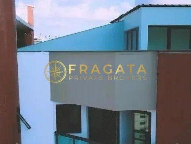 Cobertura Duplex à Venda com 107m², com 1 suíte e 2 vagas Pinheiros SP