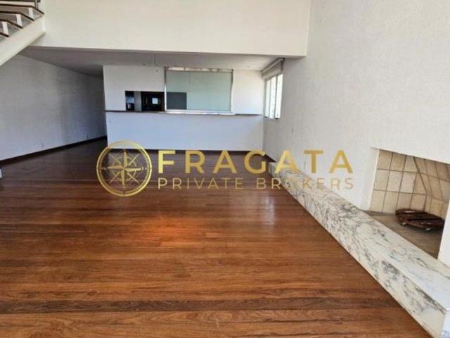 Cobertura Duplex a Venda com 2 suítes 210m² na Vila Madalena São Paulo SP