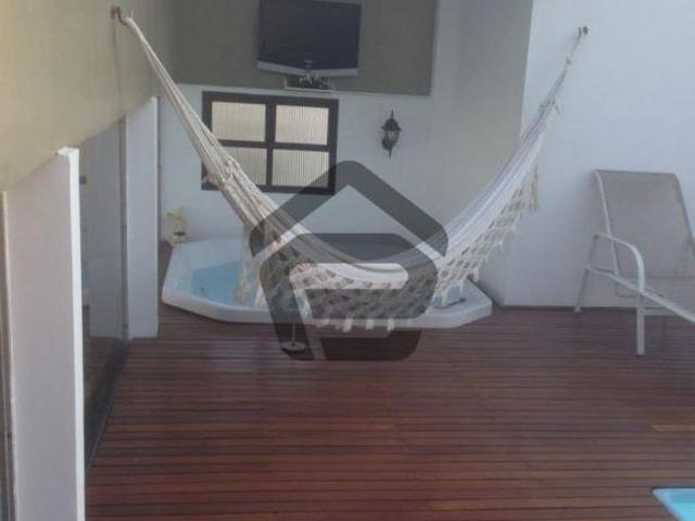 Cobertura Duplex à Venda com 5 Dormitórios no Campo Belo