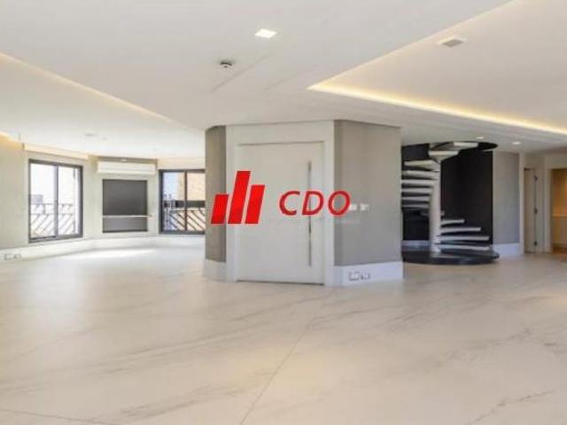 Cobertura duplex à venda em Campo Belo São Paulo, com 4 dormitórios sendo 2 suítes e 4 salas, 4 ban