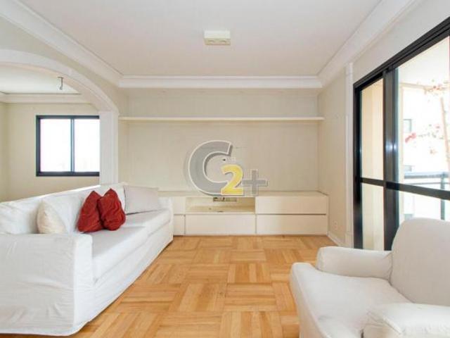 Cobertura Duplex a venda em Higienópolis com 2 suites e 4 vagas