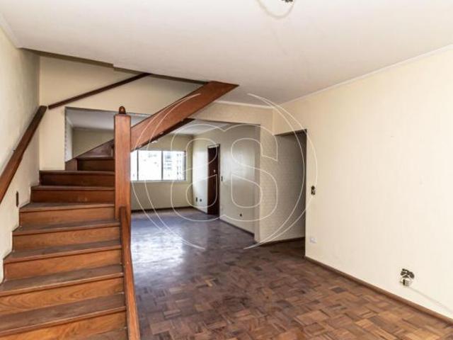 Cobertura duplex á venda em Jardim Paulista com 288m²