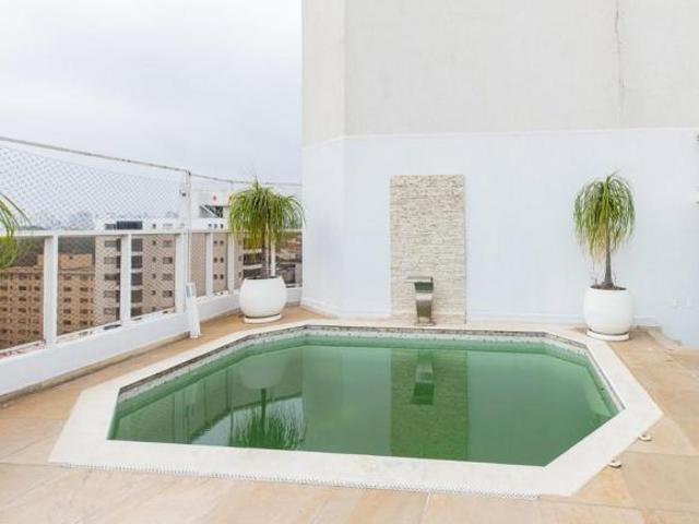 Cobertura duplex à venda em Moema São Paulo