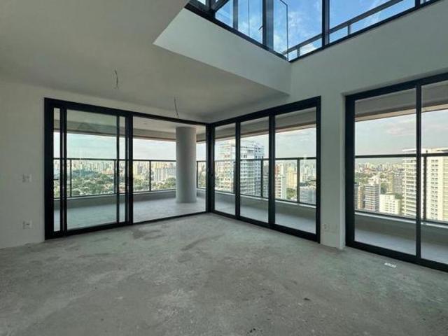 Cobertura duplex à venda em Moema São Paulo