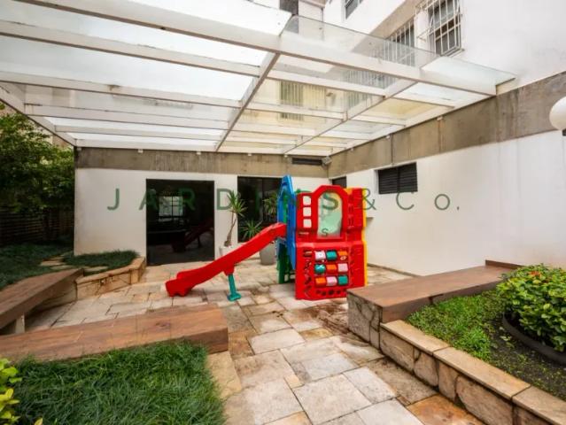 Cobertura duplex à venda em Perdizes