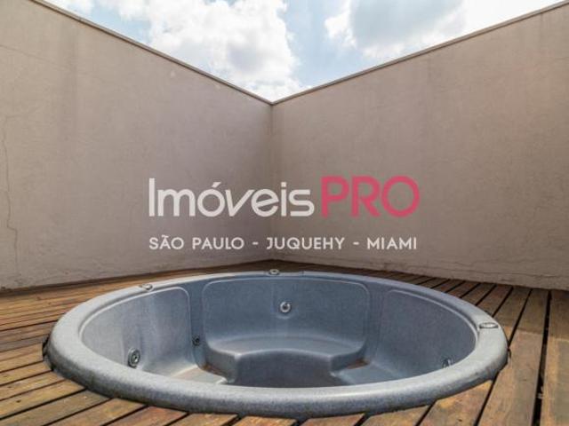 Cobertura Duplex à venda em Pinheiros com 128 m²