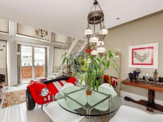 Cobertura Duplex a venda em Pinheiros 2 suites 3 vagas