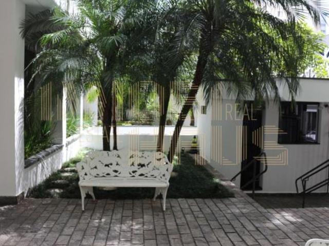 Cobertura Duplex à Venda no Campo Belo SP 5 quartos