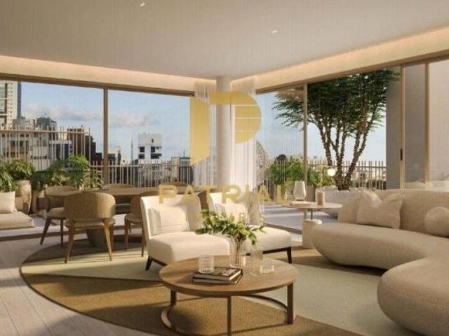 Cobertura Duplex à venda no Água Verde