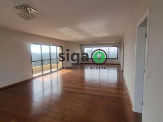 Cobertura Duplex a venda no Alto da Boa Vista com 6 quartos