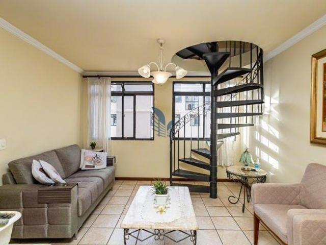 Cobertura Duplex à Venda no Bacacheri, 3 Quartos e 2 Vagas