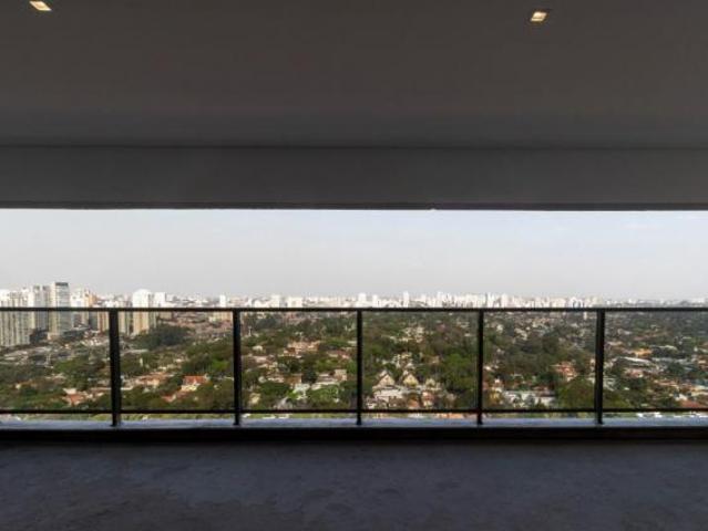 Cobertura duplex à venda no Brooklin Paulista São Paulo