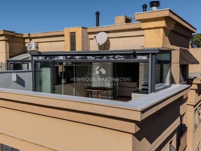 Cobertura Duplex à Venda no Ecoville com Terraço Gourmet e Vista para Bosque | Plaza Sprada