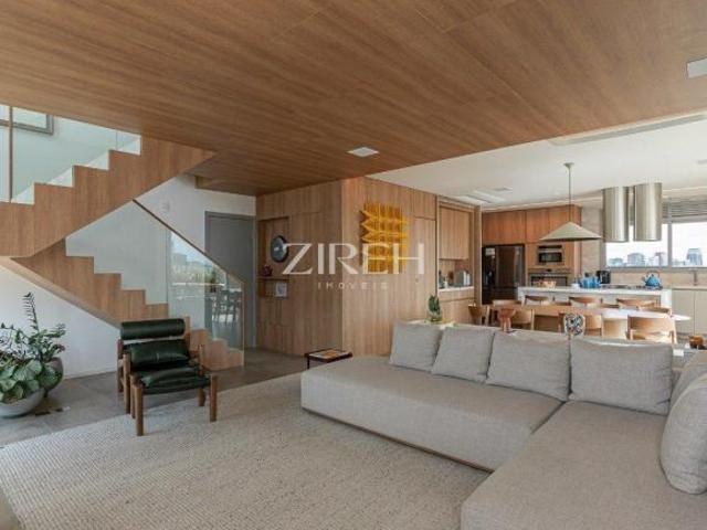 COBERTURA DUPLEX À VENDA NO EDIFICIO AURUM