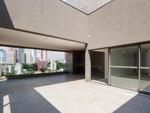 Cobertura duplex à venda no Higienópolis São Paulo