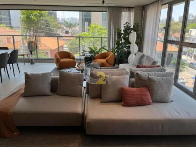 Cobertura Duplex a venda no Jardim Paulista com 3 suítes 4 vagas