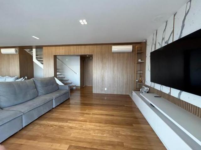 Cobertura duplex à venda no Jurubatuba São Paulo