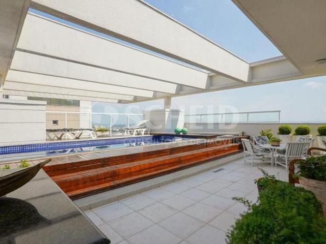Cobertura Duplex à venda no Panamby com 394m²