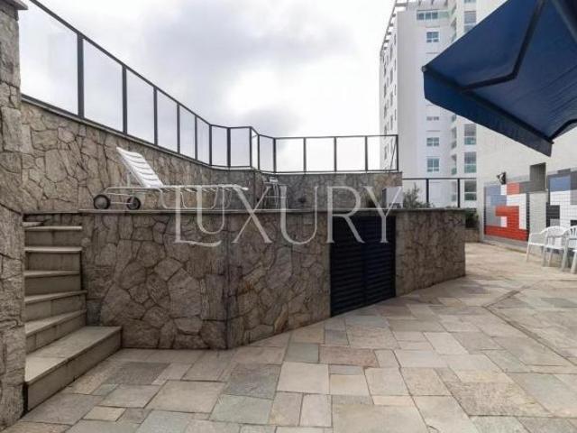 Cobertura Duplex à Venda na Aclimação, 360 m², 5 quartos sendo 2 suítes, 4 vagas