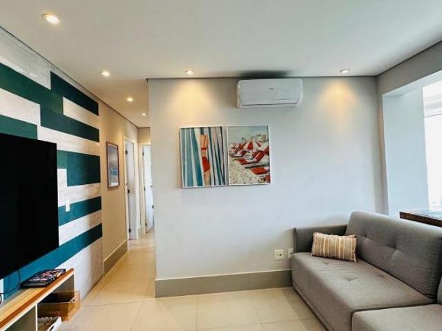 Cobertura Duplex à Venda na Enseada no Guarujá | QVista Inteligência Imobiliá.