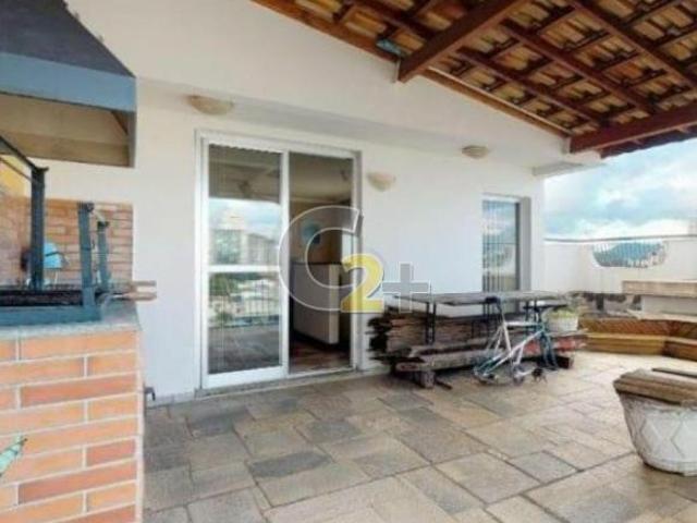 Cobertura duplex a venda na Lapa, 3 quartos sendo 1 suíte e 3 vagas