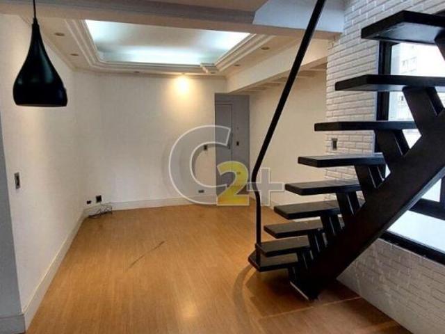 Cobertura Duplex à venda na Santa Cecília com 3 quartos e 3 vagas de garagem