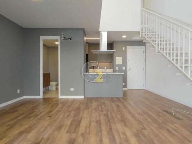 Cobertura Duplex à venda na Vila Madalena, 2 suítes, 1 vaga próximo ao metrô