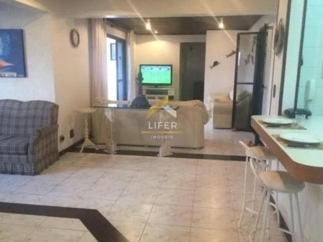 Cobertura Duplex à Venda – Praia do Tombo, Guarujá, avalia permuta