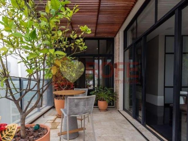 COBERTURA DUPLEX ASSINADA POR JOÃO ARMENTANO | 469m² | ITAIM BIBI | 5 VAGAS | VISTA JARDIM EUROPA