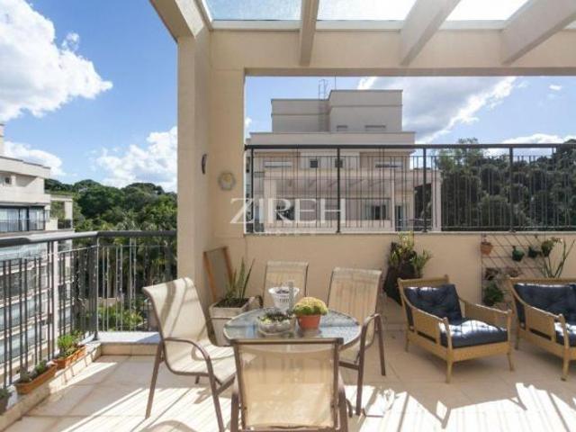 Cobertura duplex 3 Suítes no Ecoville com 325m² privtivos, bosque privativo e elevador nos 2 pisos