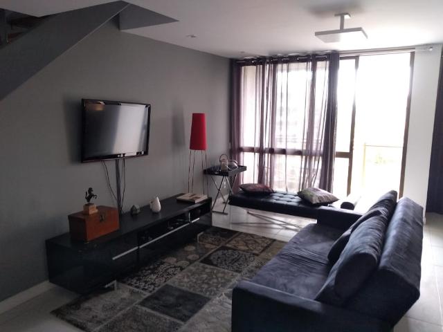 Cobertura Duplex Charmosa na praia da Barra da Tijuca 107m²