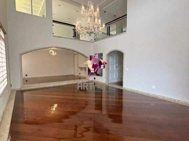 Cobertura Duplex com 400m² Chácara Inglesa. 4 quartos 4 suítes 4 vagas! Pronto para morar! Agende su