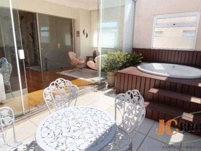 Cobertura Duplex com 425,35m², 4 suítes, 4 vagas