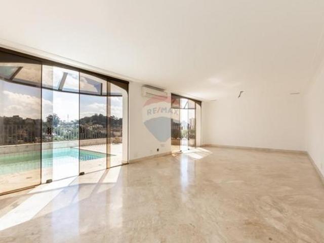 Cobertura Duplex com 446m² | 3 Suítes + Lazer Privativo | Real Parque – Oportunidade de Investimento
