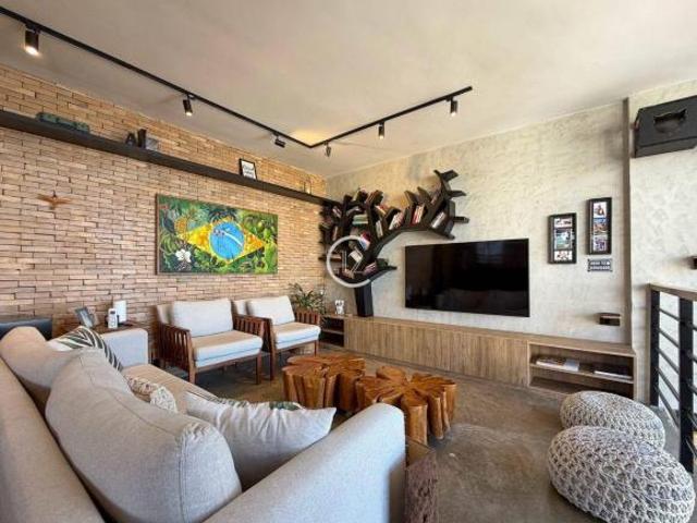 Cobertura Duplex com 4 quartos 2 suítes e piscina à venda, 230 m² por R$ 2.210.000 Jardim Aquari