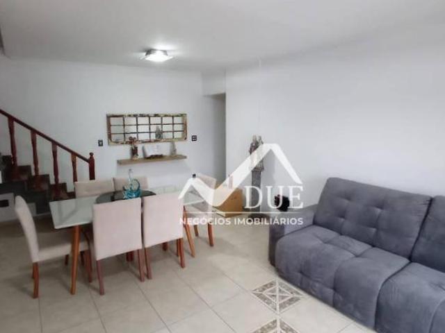 Cobertura duplex com 4 quartos, churrasqueira e piscina privativa à venda, 350 m² por R$ 1.400.000
