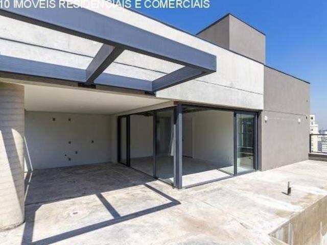 Cobertura duplex com 4 suítes 6 vagas a venda no Jardins