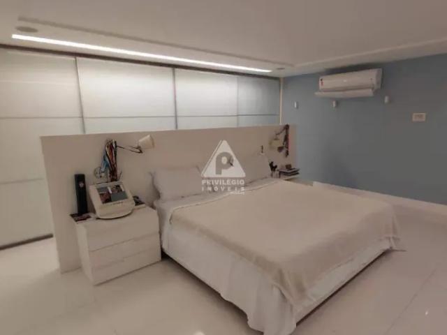 Cobertura duplex com 4 suites no jardim oceânico