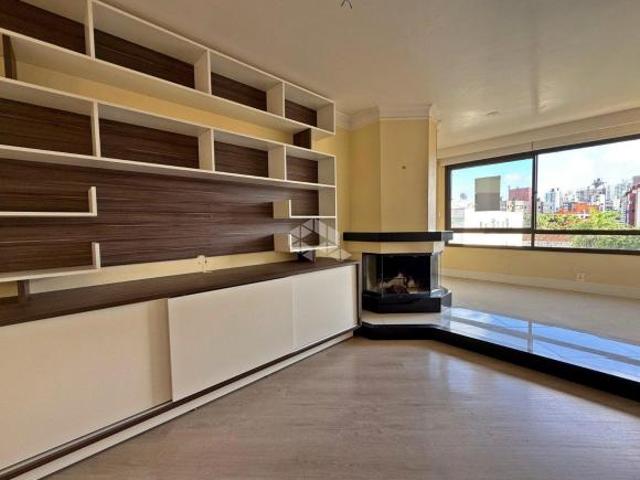 Cobertura duplex com 03 dormitorios e 2 vagas a venda no Bairro Petrópolis em Po