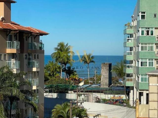 Cobertura duplex com 03 dormitórios na Praia grande em Ubatuba