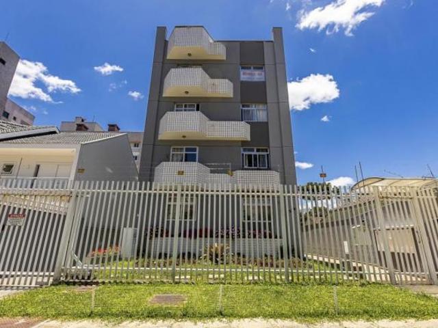 Cobertura duplex com 03 quartos, sendo 02 suítes e vaga para 02 carros