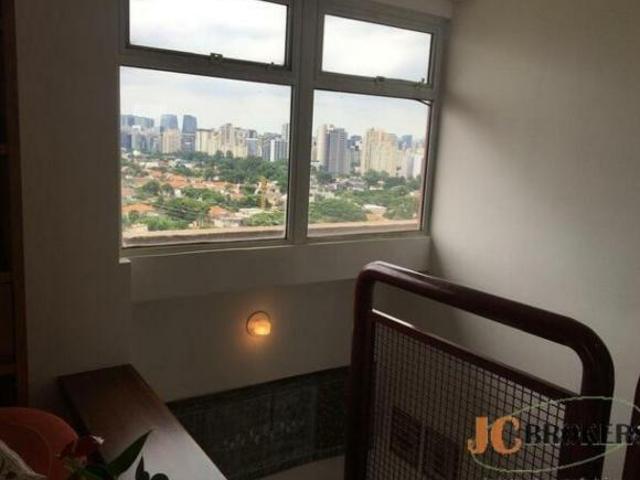 Cobertura duplex com 136m² de área útil, 2 suítes, 2 vagas